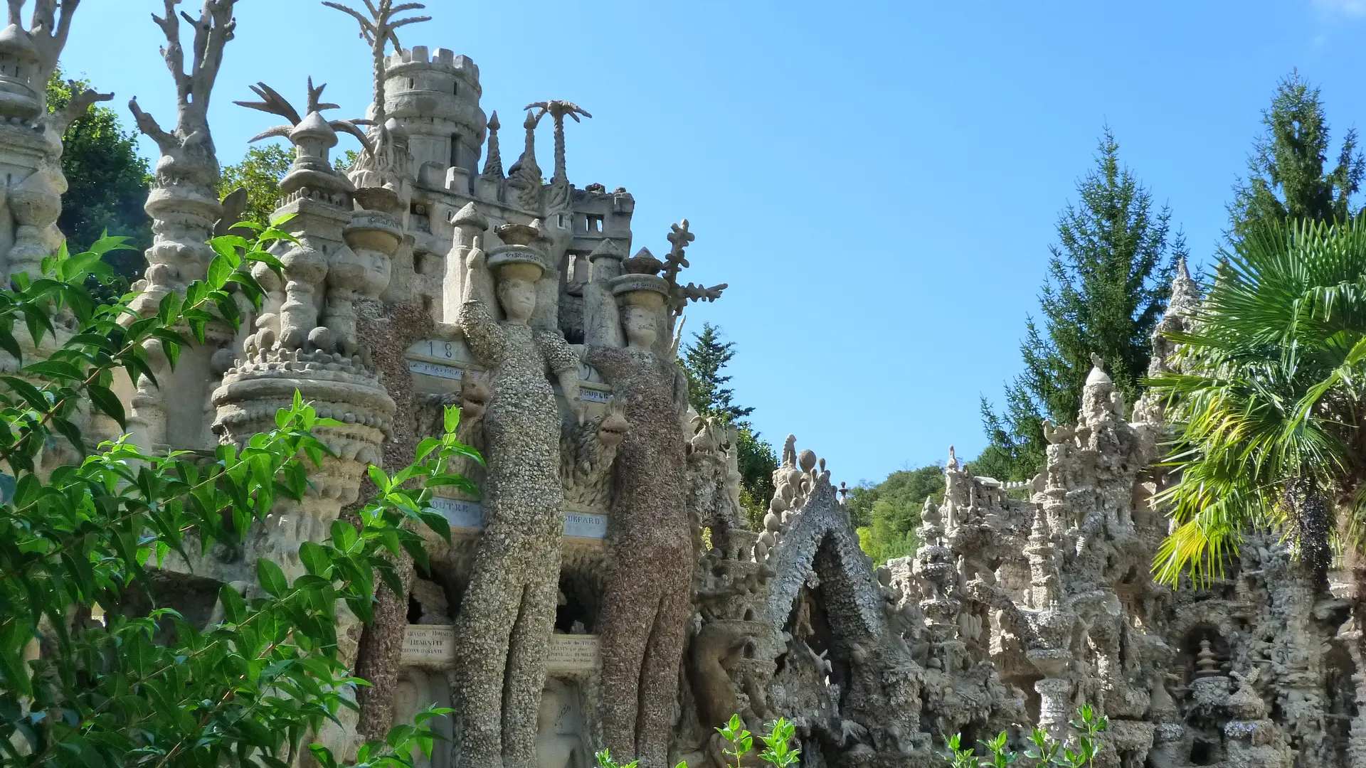 Open Air Stay (Hauterives) | Official website of the tourist office ...