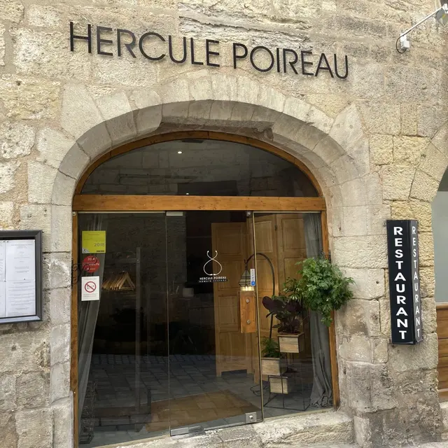 hercule poirot perigueux
