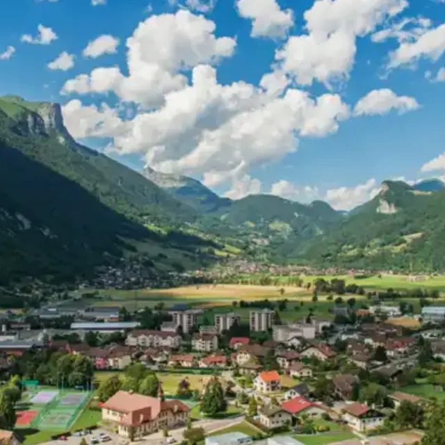 Aire de service – Accueil de camping-car (Saint-Ferréol) | Haute-Savoie ...