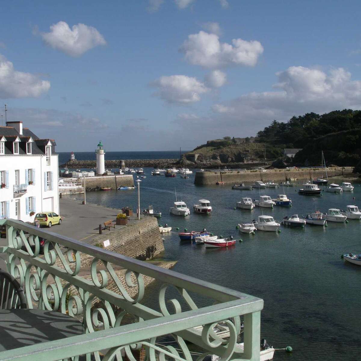 Sauzon et son port pittoresque | Office de Tourisme de Belle-Ile-en-Mer ...