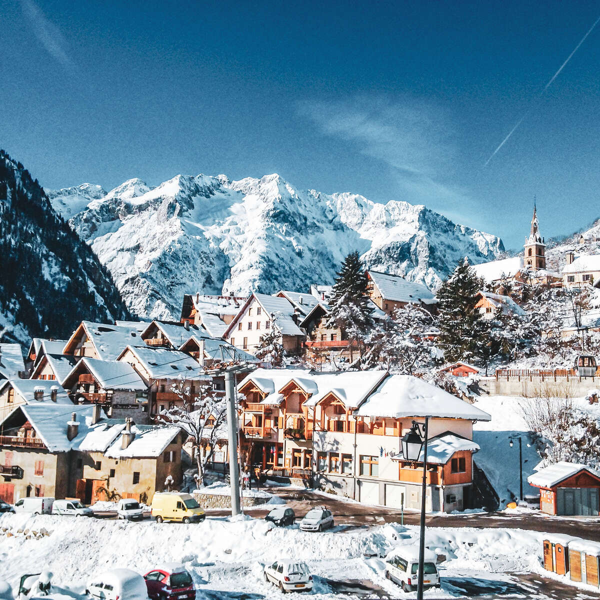 Venosc: mountain village in the Alps | Ski resort Alps : Les 2 Alpes ...