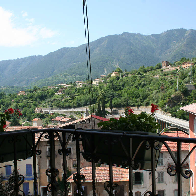 Peïra Cava : Une station de ski authentique au cœur des Alpes-Maritimes ...