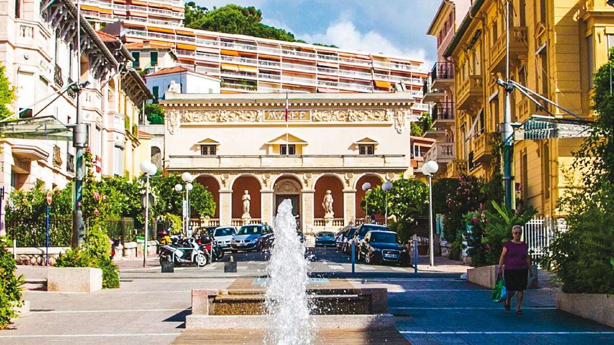 Le grotte di Grimaldi o Balzi Rossi (Menton) | L'ufficio del Turismo ...