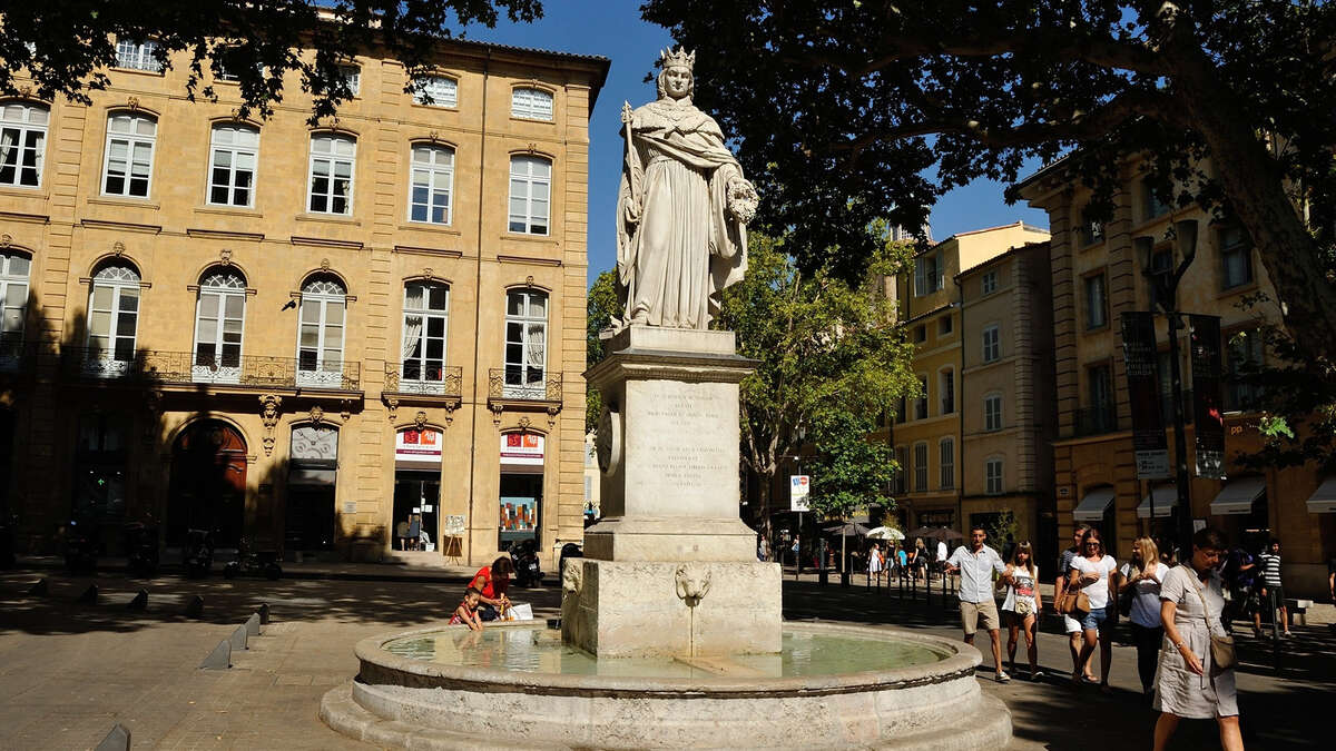 Le cours Mirabeau (Aix-en-Provence) | Provence-Alpes-Côte d'Azur Tourisme