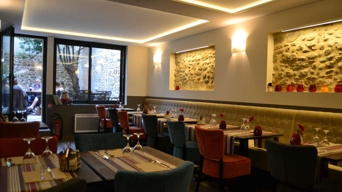 Medieval city of Mirepoix | Official website of the Office de Tourisme ...