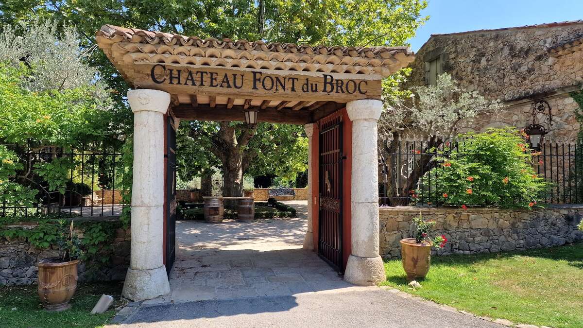 Château Les Preyres (Le Muy) | Provence-Alpes-Côte d'Azur Tourism
