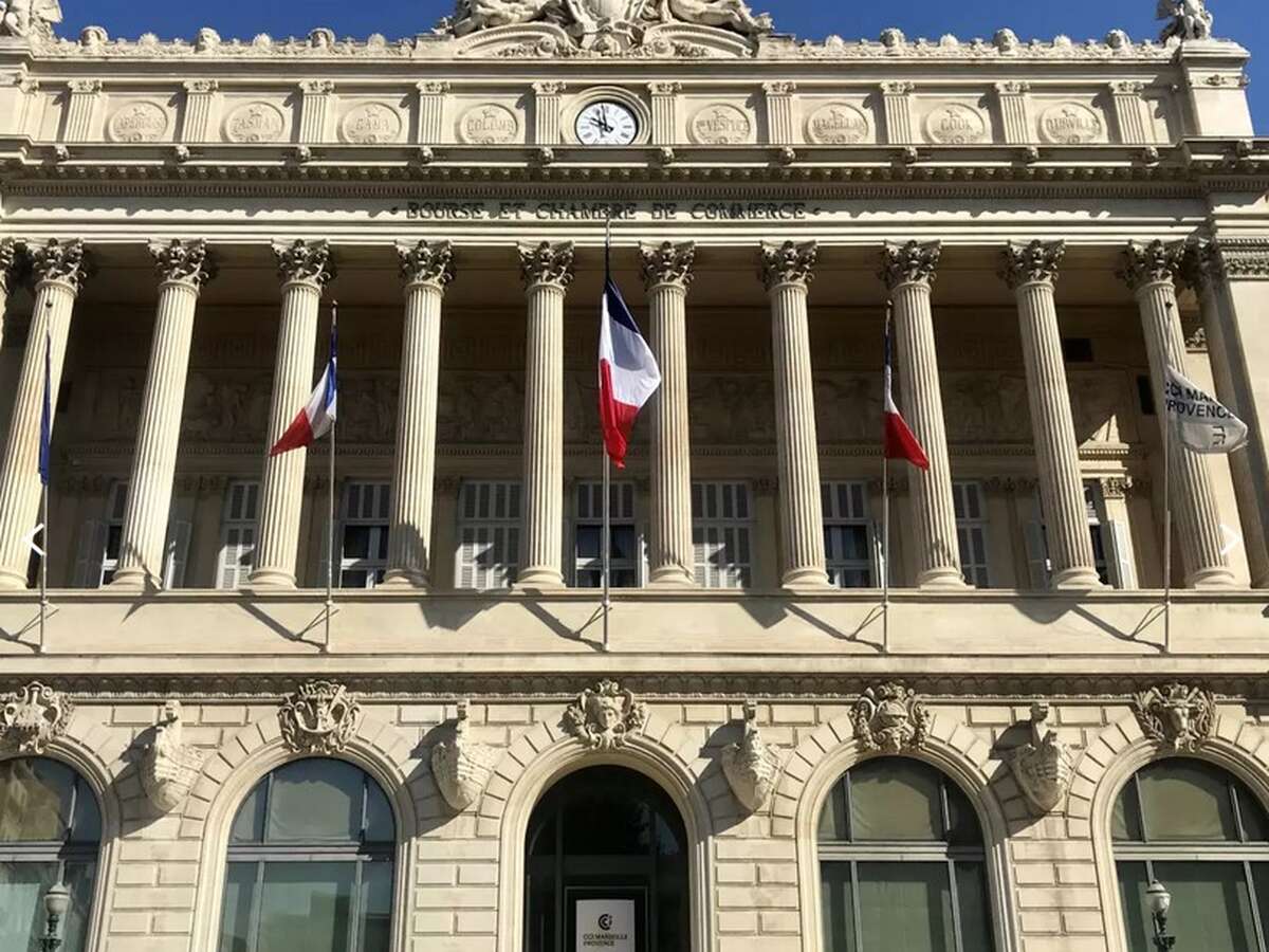 The most beautiful hikes in the Calanques | Marseille Tourism