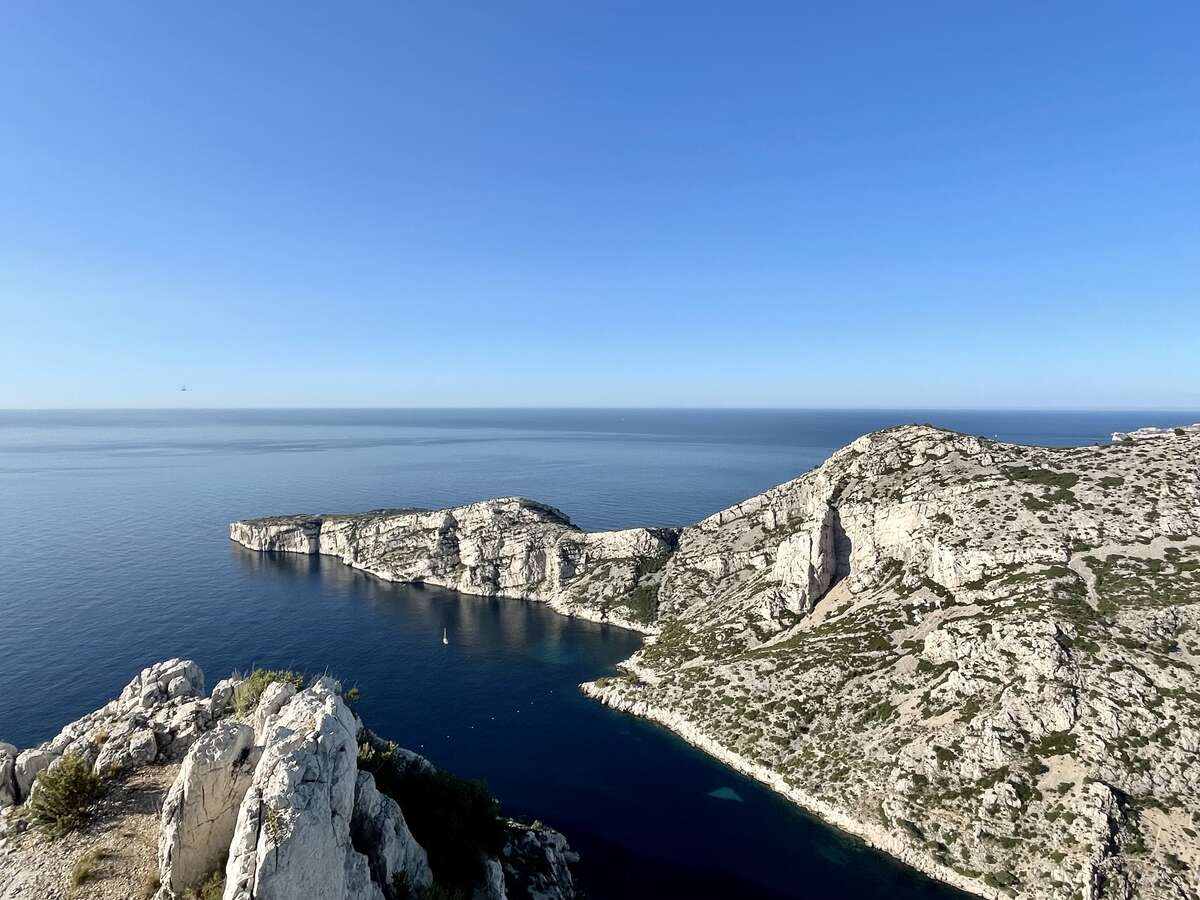The most beautiful hikes in the Calanques | Marseille Tourism