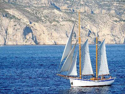 Visite calanque bateau | Office de Tourisme de Marseille