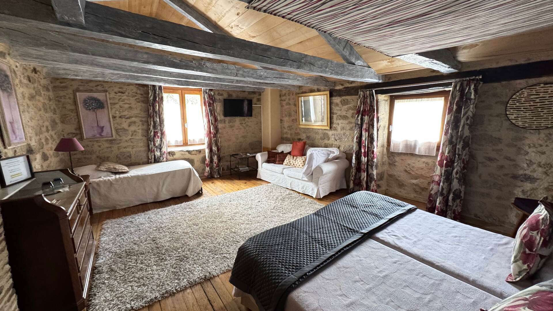 Randonnée sur le chemin de Compostelle par le GR®65 | Tourisme Lot