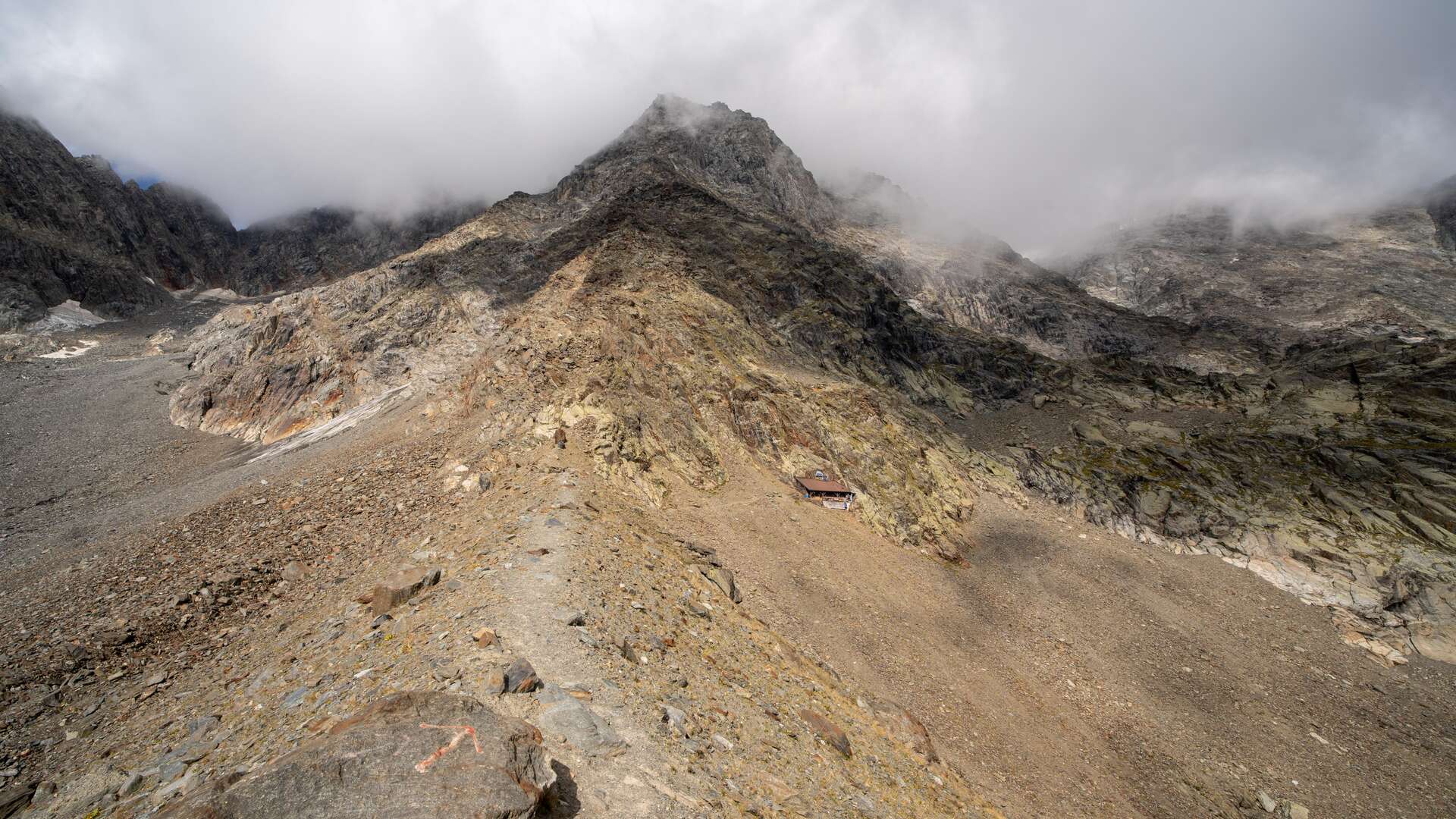 Refuge de Miage | Saint-Gervais Mont-Blanc - Montagne, Glisses ...