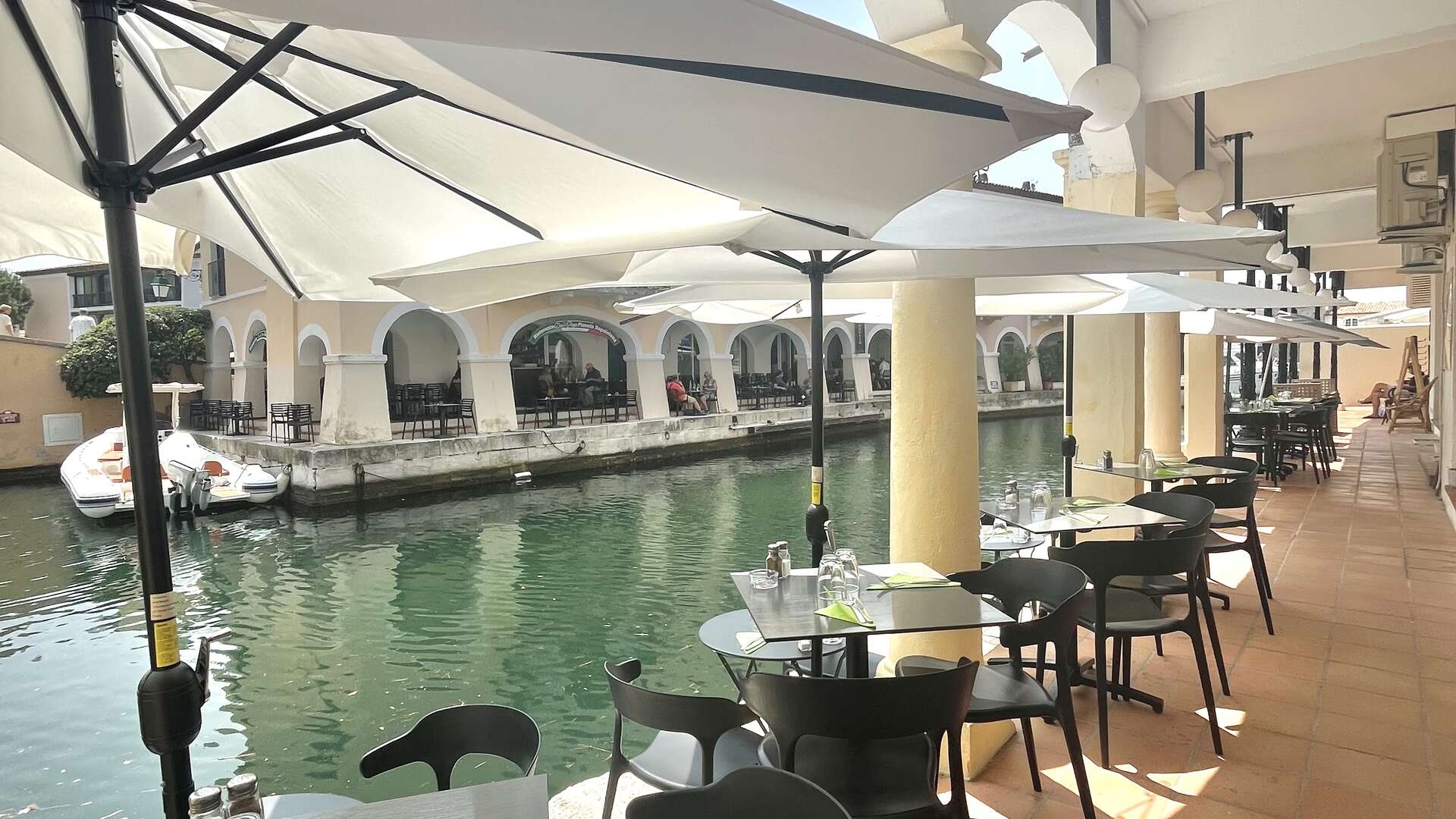 Restaurants | Grimaud Tourisme – Le charme de la Provence et de la Côte ...