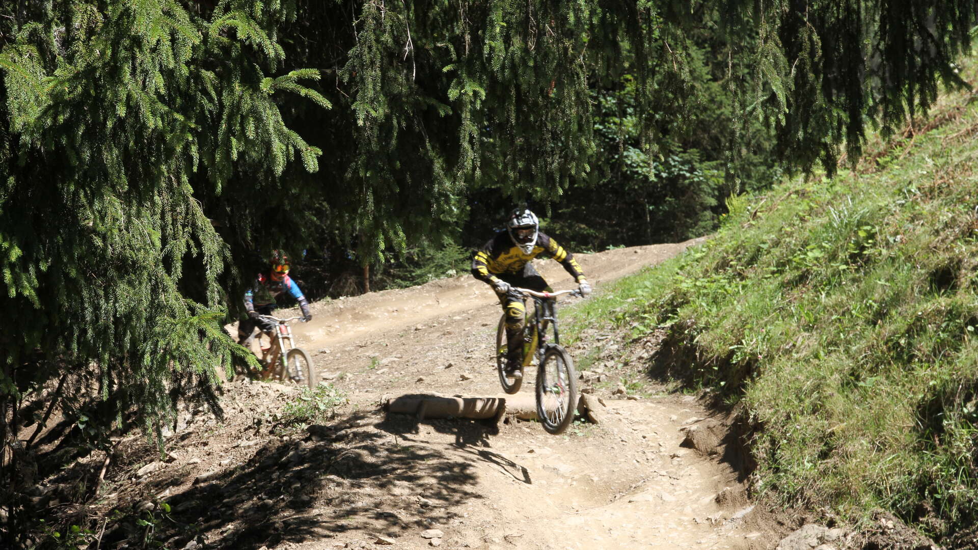 Riding in the largest mountain bike area in Europe | Portes du Soleil