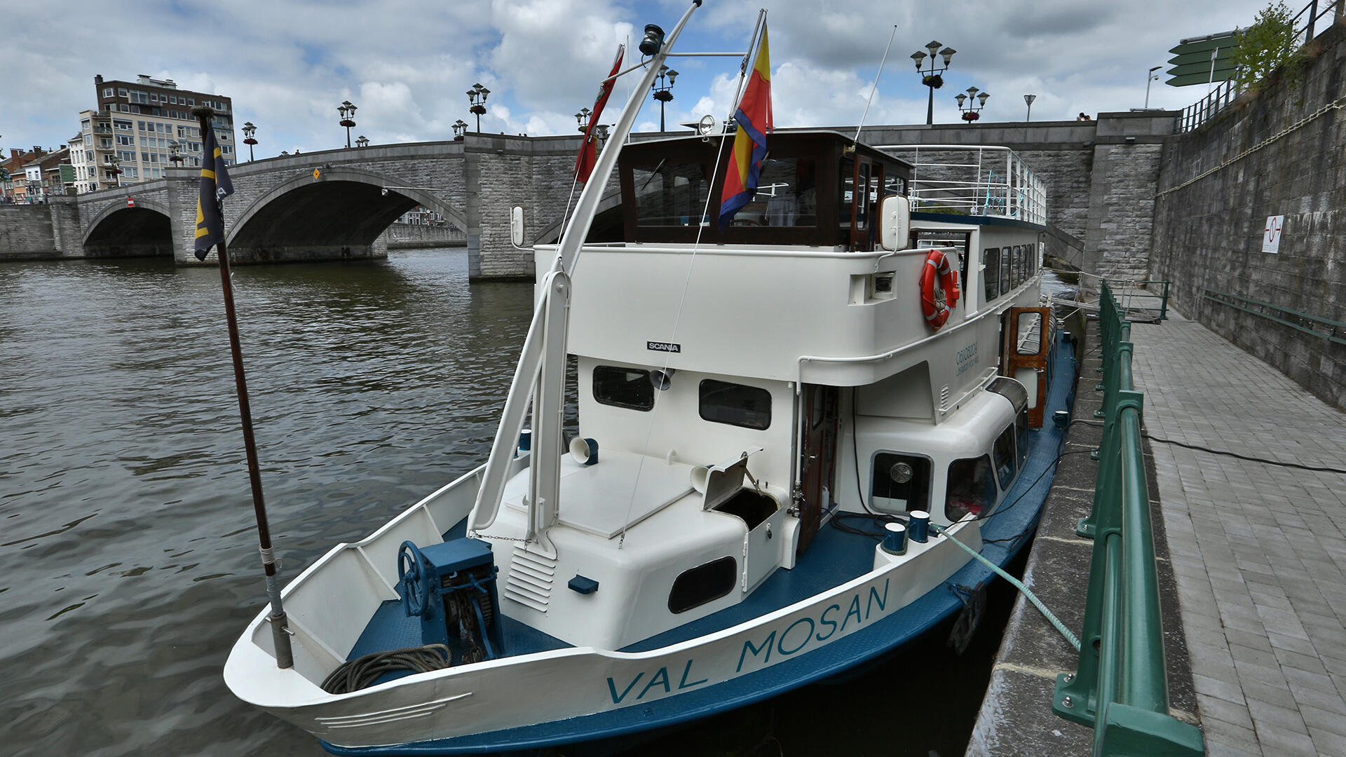 Huy – Croisières à bord du « Val Mosan » (Huy) | Maison du Tourisme ...