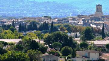 Office de Tourisme de Pertuis (Pertuis) | Provence-Alpes-Côte d'Azur ...