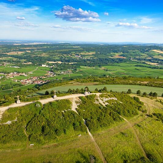 Le Mont de Sène dit „Les Trois Croix“ (Dezize-lès-Maranges) | Beaune ...