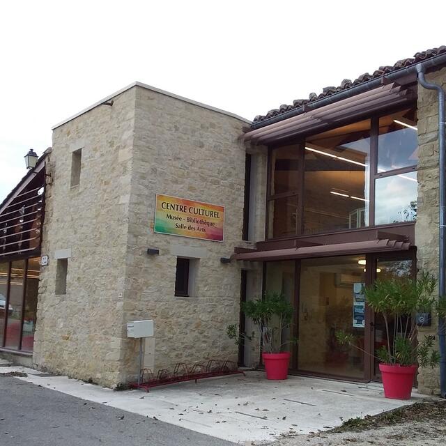 The cultural centre of Mormoiron (Mormoiron) | Provence-Alpes-Côte d ...